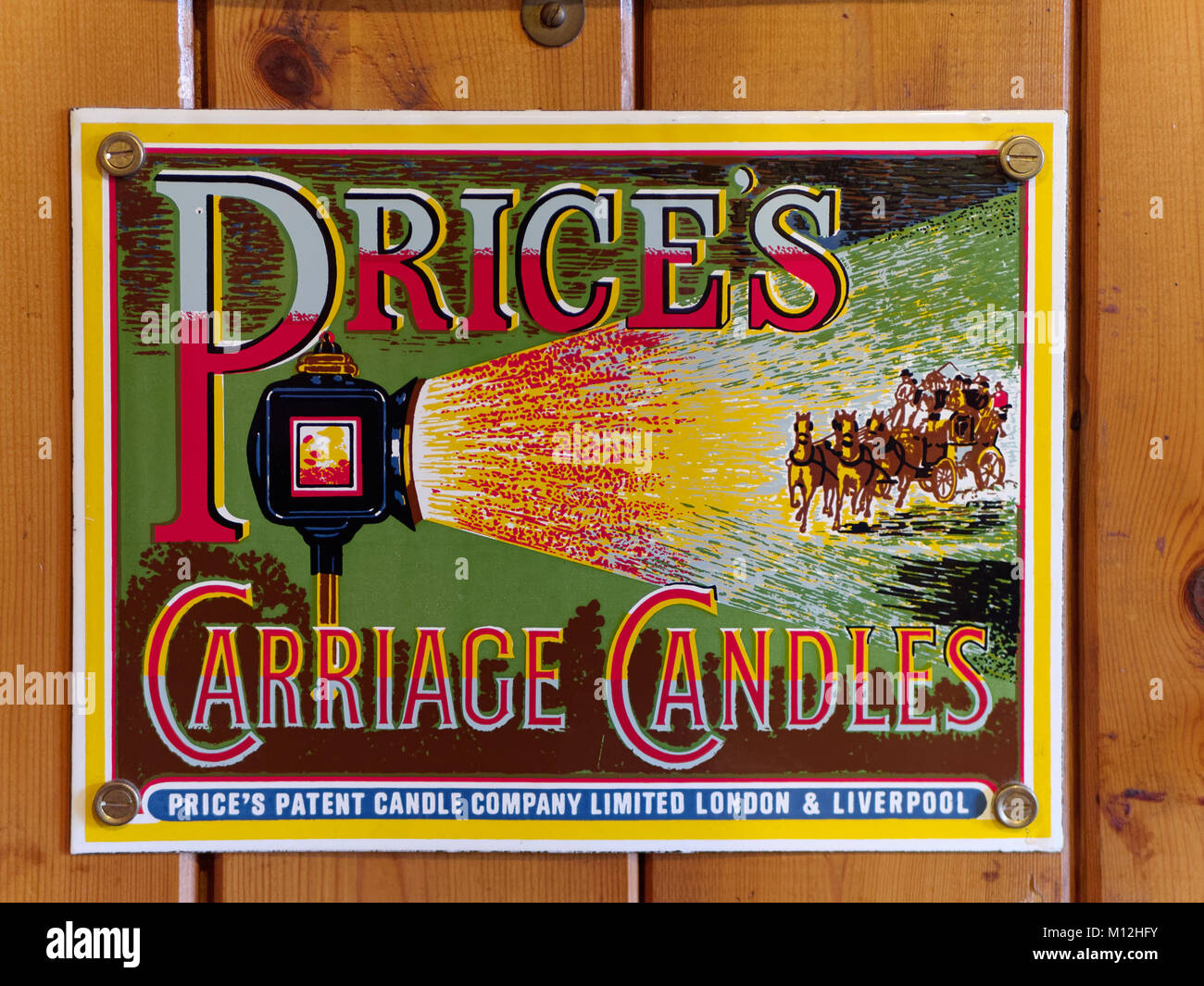 STANLEY, COUNTY DURHAM/UK - JANUARY 20 : Old advertising sign Inside an ...