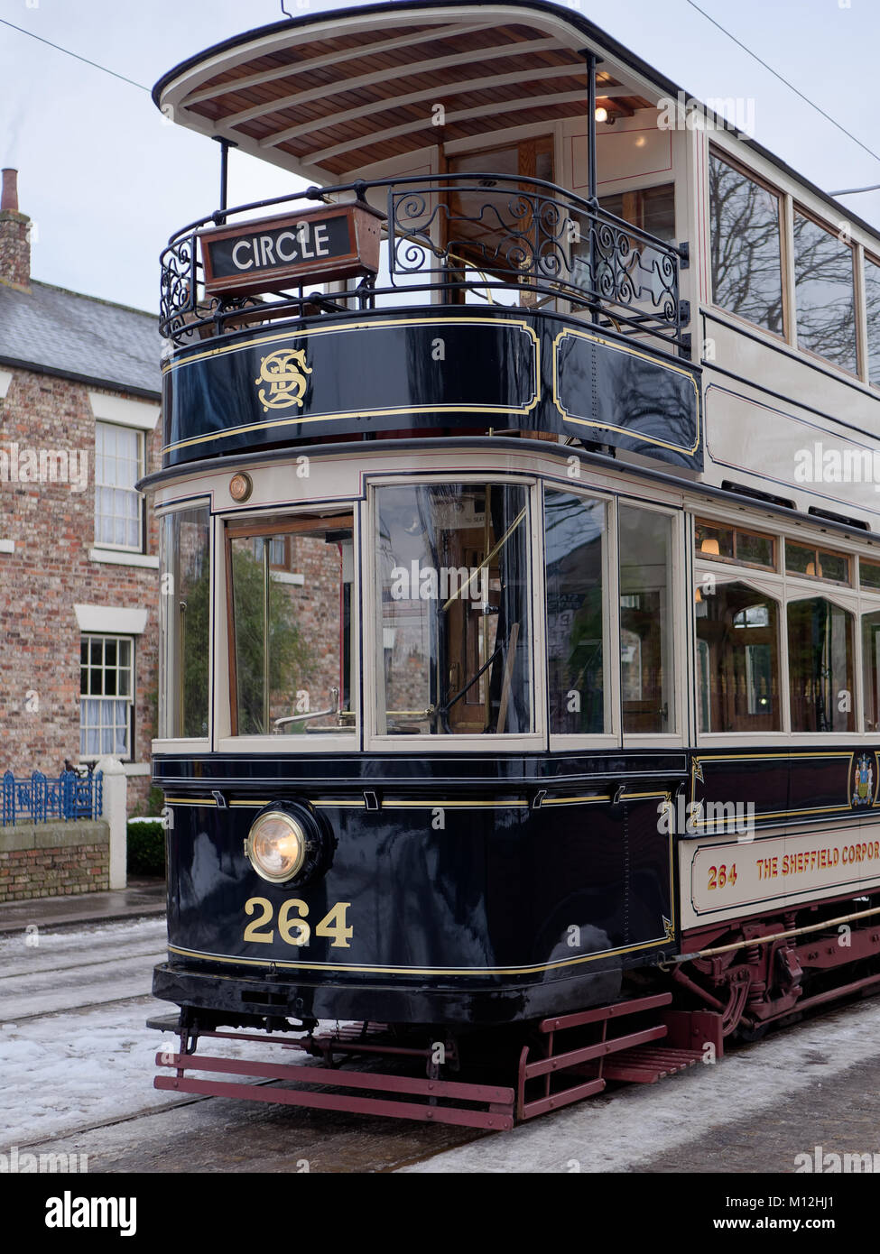 Victorian tram hi-res stock photography and images - Alamy