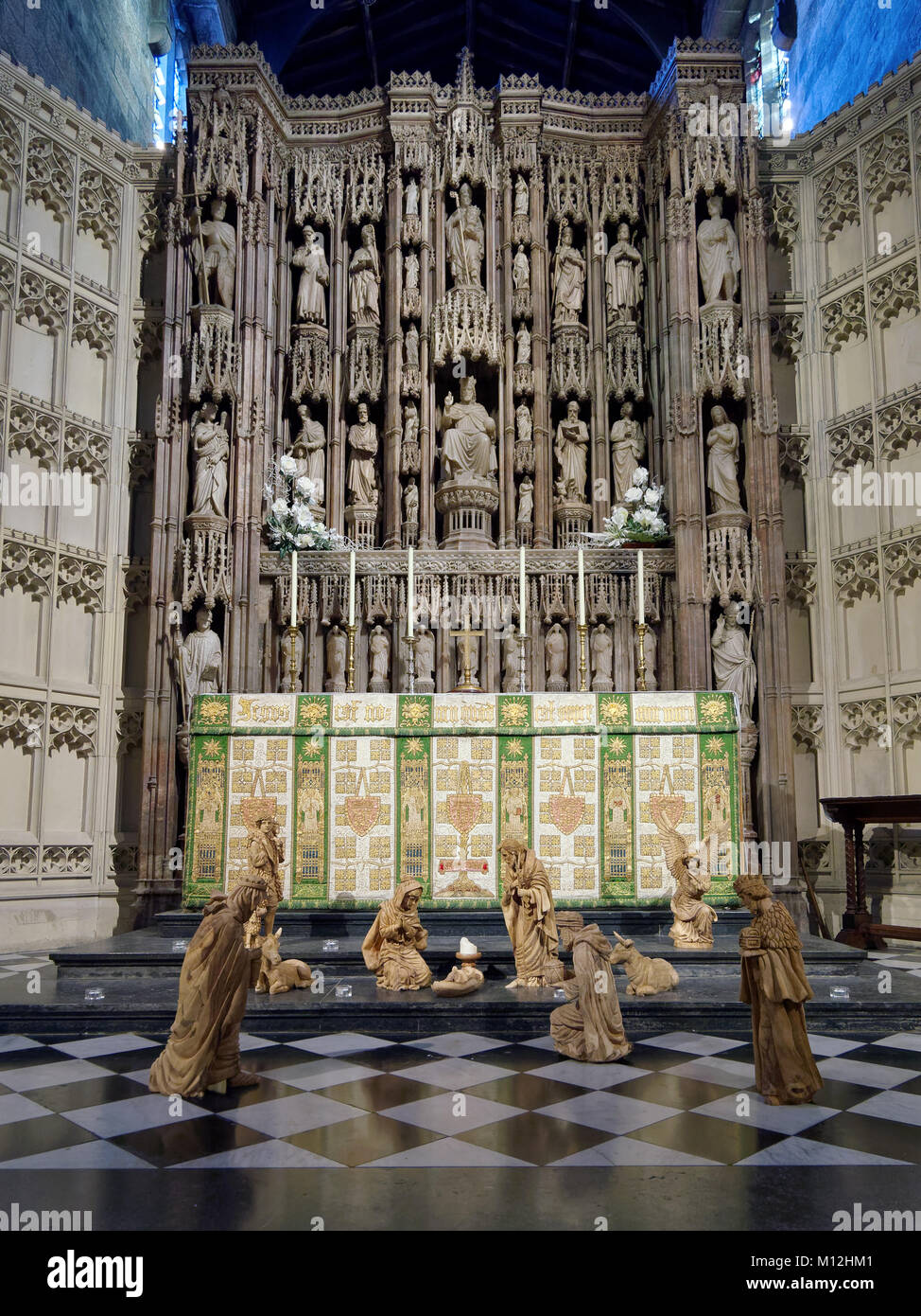Newcastle cathedral interior hi-res stock photography and images - Alamy