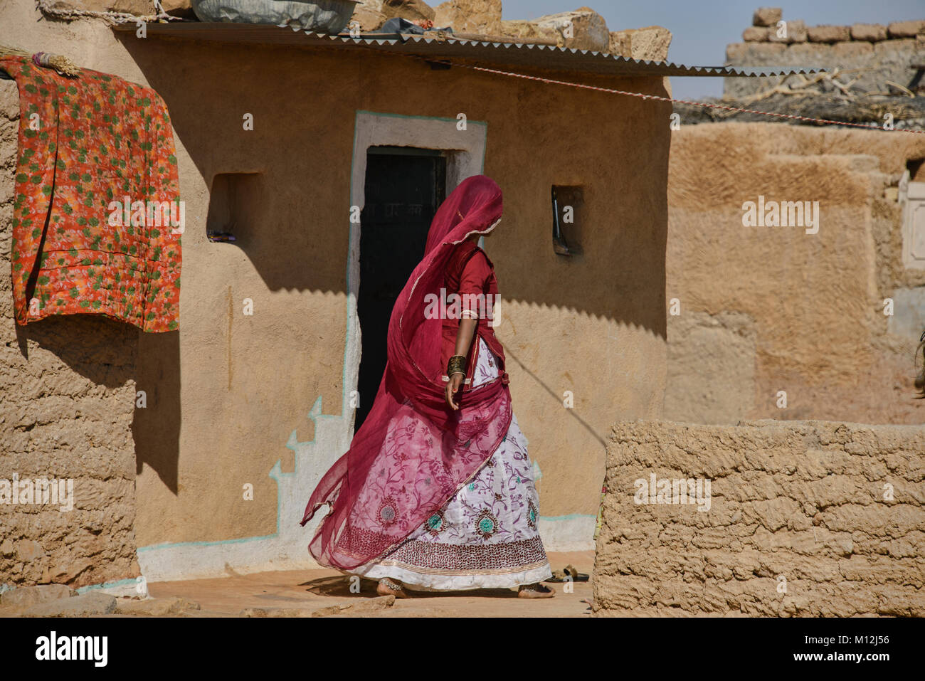 Thar desert village hi-res stock photography and images - Alamy