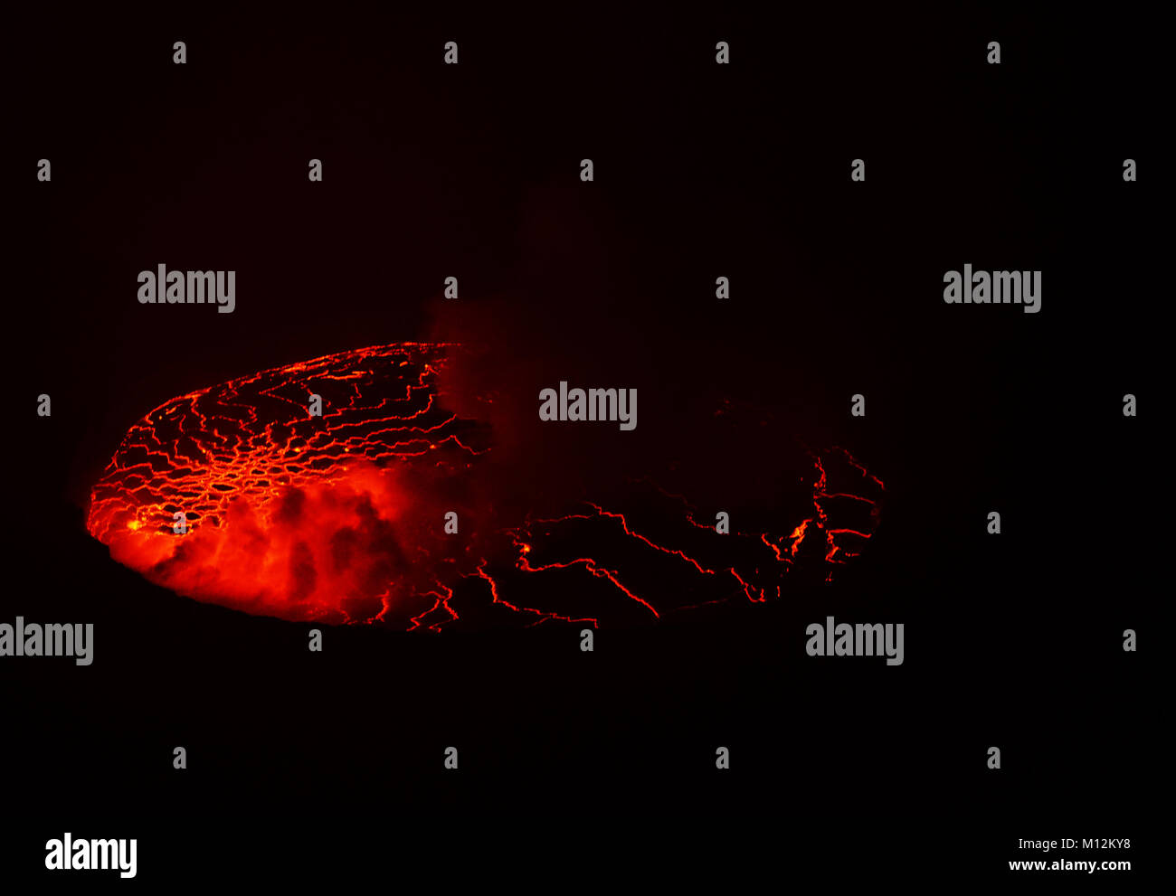 Nyiragongo volcano in the Virunga mountains, D.R.C Stock Photo - Alamy