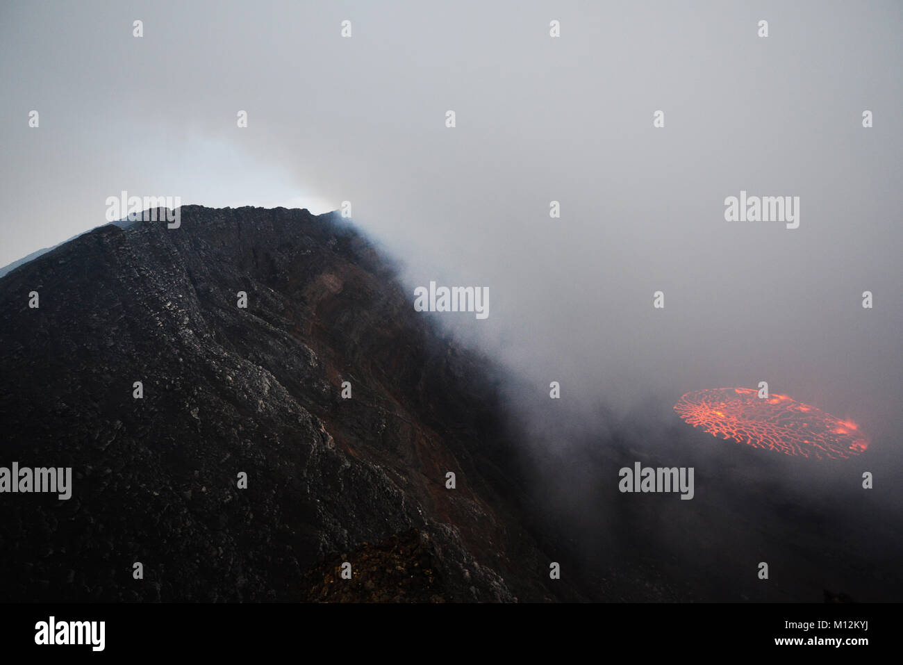 Nyiragongo volcano in the Virunga mountains, D.R.C Stock Photo - Alamy