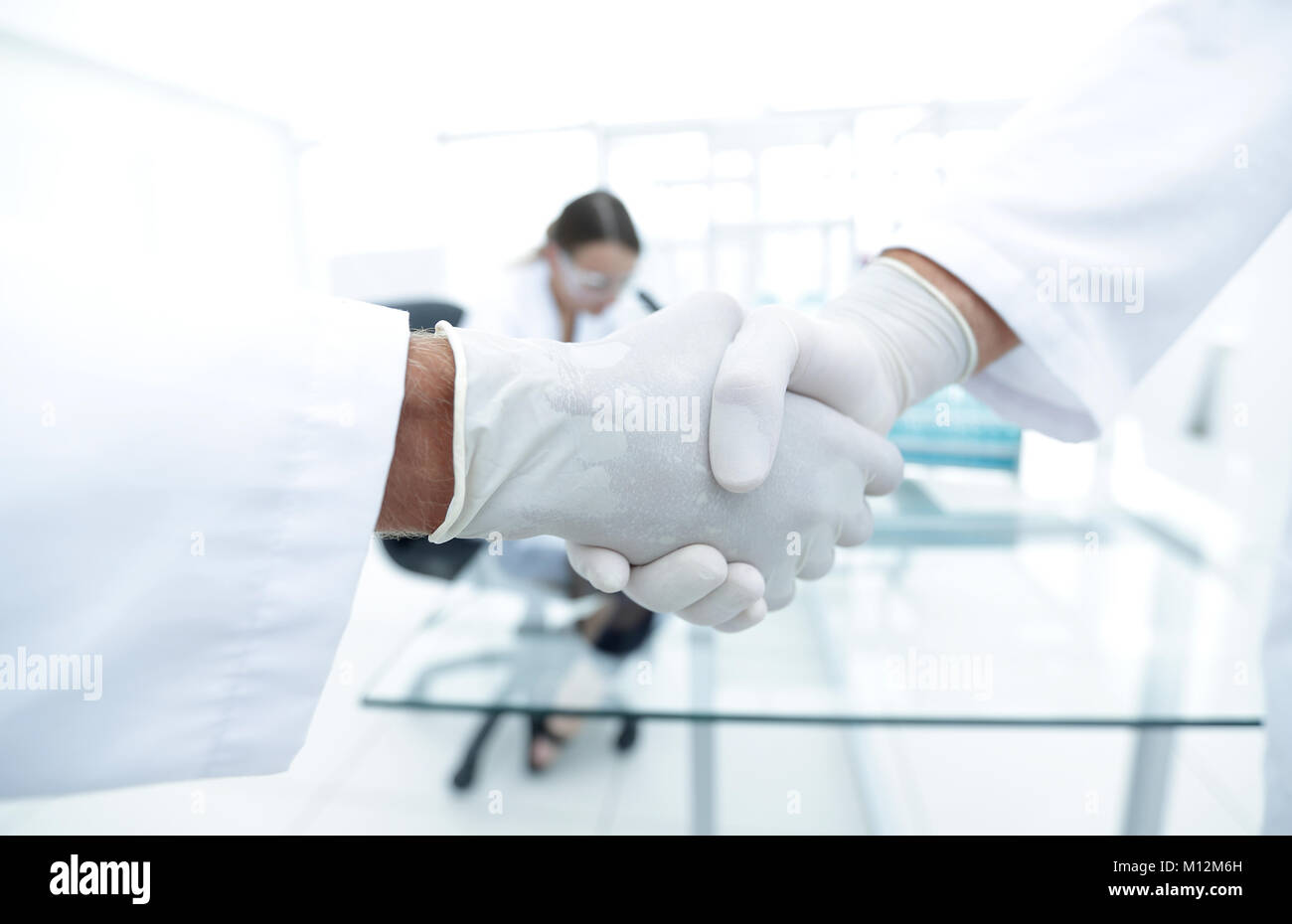 Handshake business lab hi-res stock photography and images - Alamy