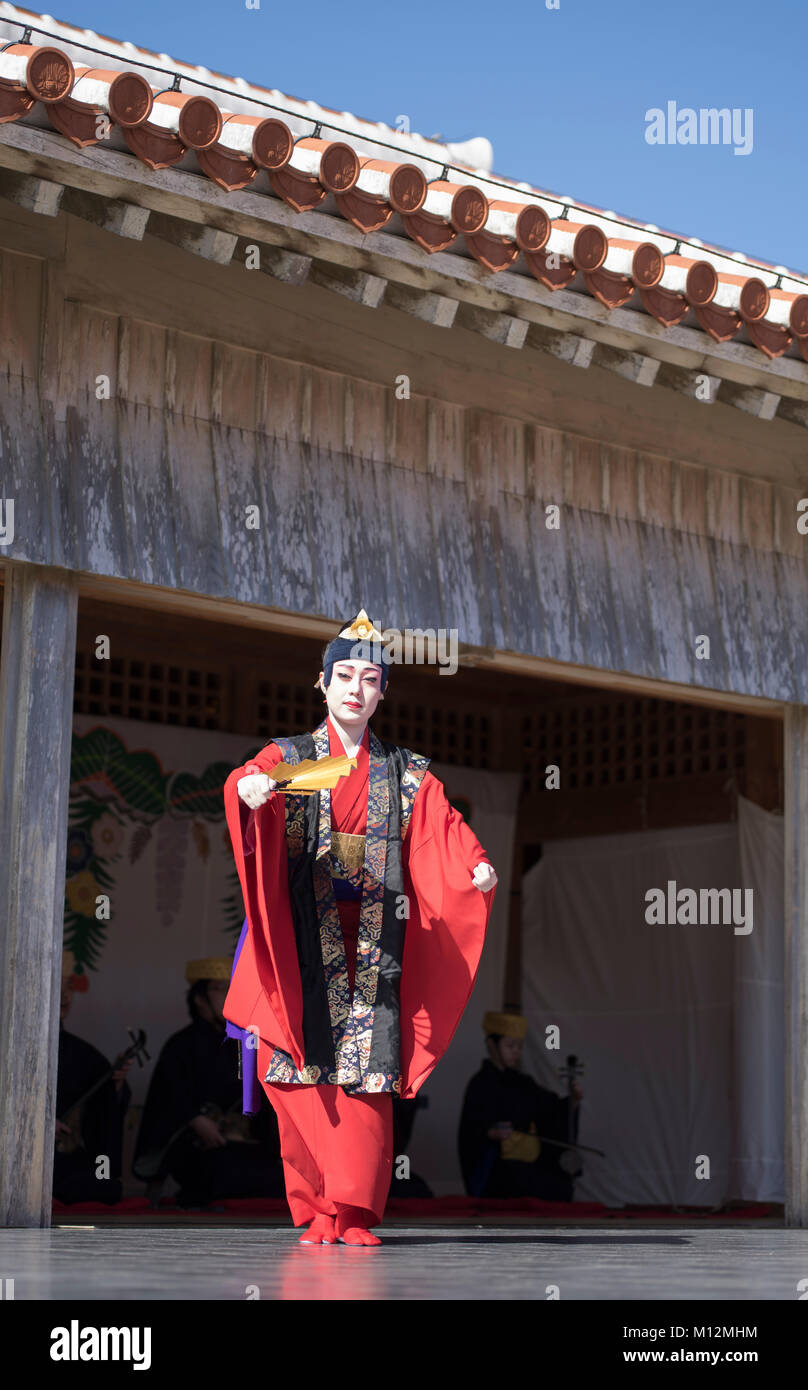 Traditional dance at the shuri castle hi-res stock photography and ...