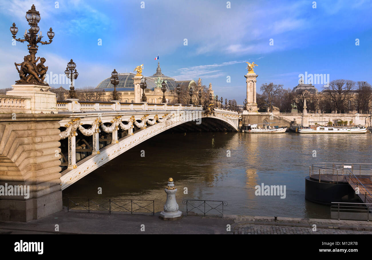The bridge Alexandre III is a deck arch bridge that spans the Seine in ...