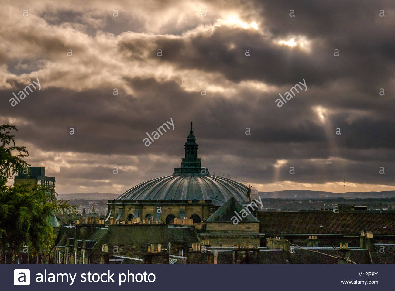 Graduation Edinburgh University Stock Photos & Graduation Edinburgh ...