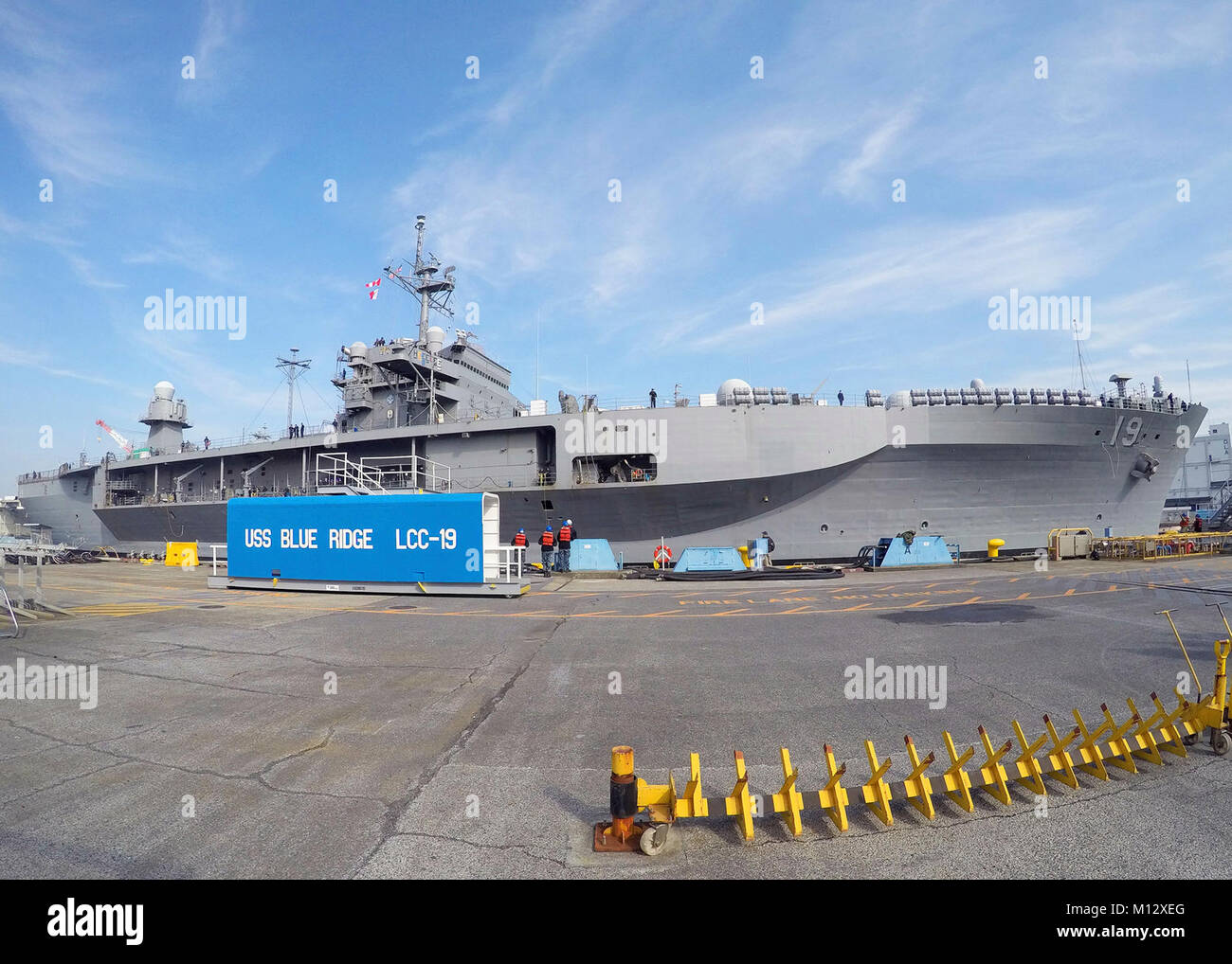 YOKOSUKA, Japan (Jan. 21, 2018) The U.S. 7th Fleet flagship USS Blue ...