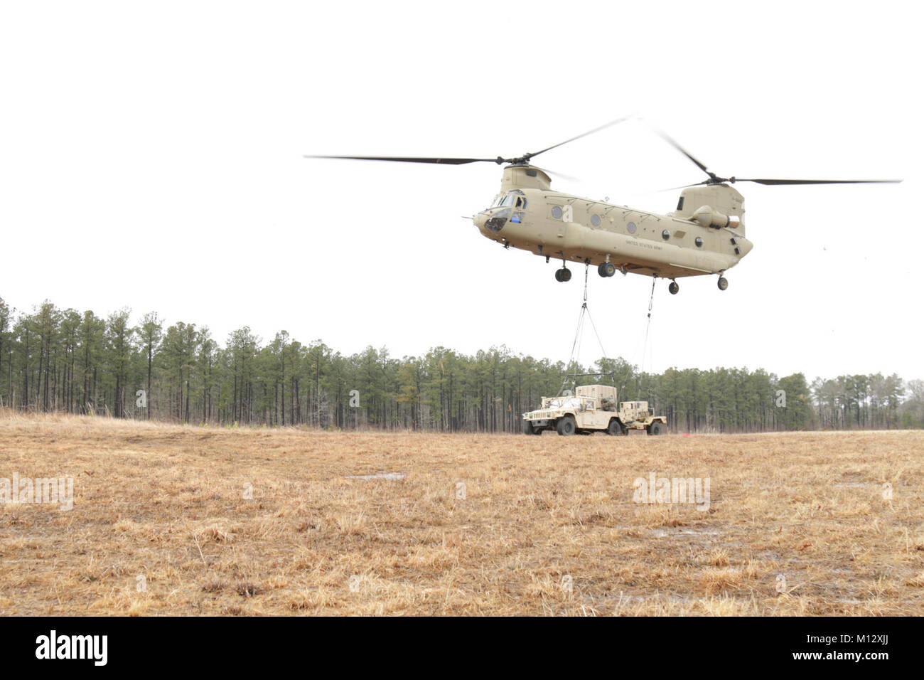 Soldiers of 3rd Battalion, 320th Field Artillery Regiment, 101st ...