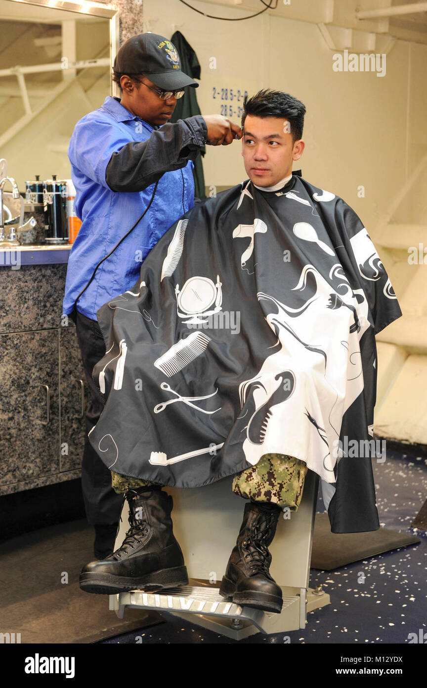 Logistics contractor specialist hi-res stock photography and images - Alamy