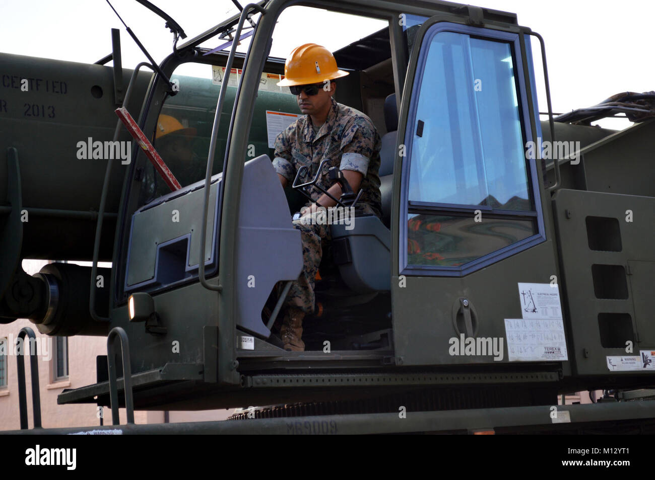 U s marine assigned engineer equipment High Resolution Stock ...