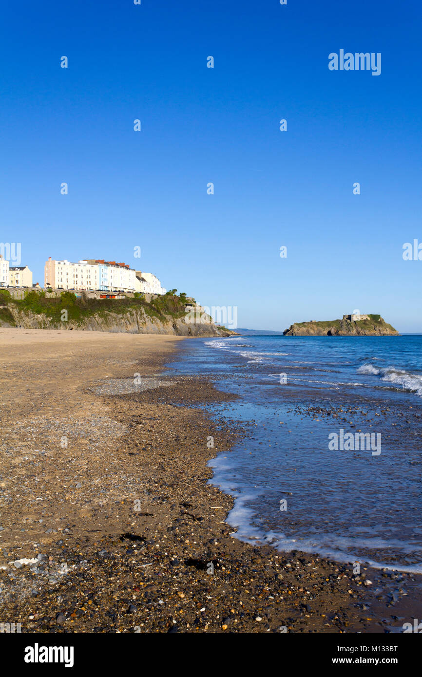 Tenby beach winter hi-res stock photography and images - Alamy