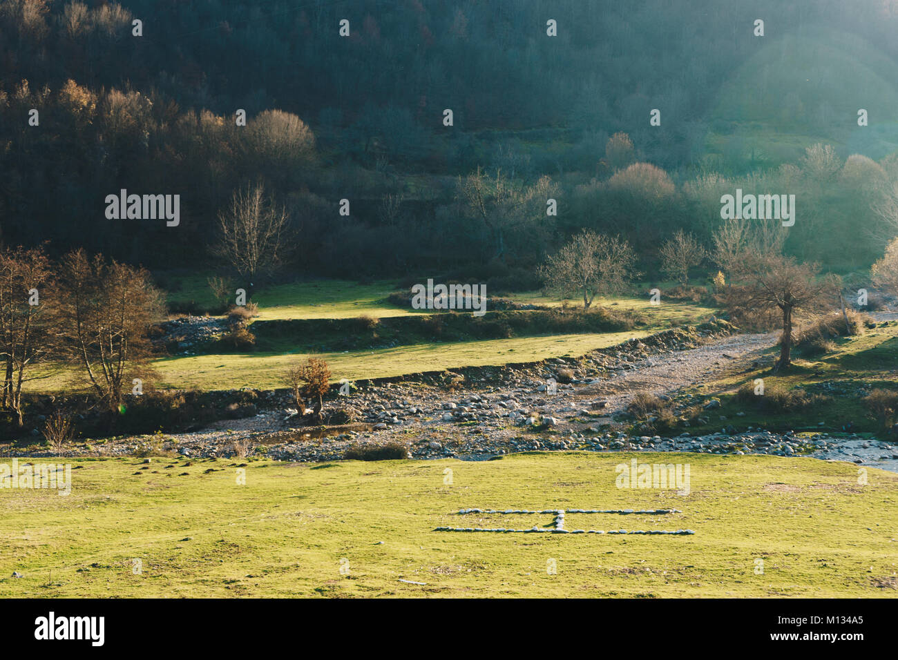 Heliport landing place helipad hi-res stock photography and images - Alamy