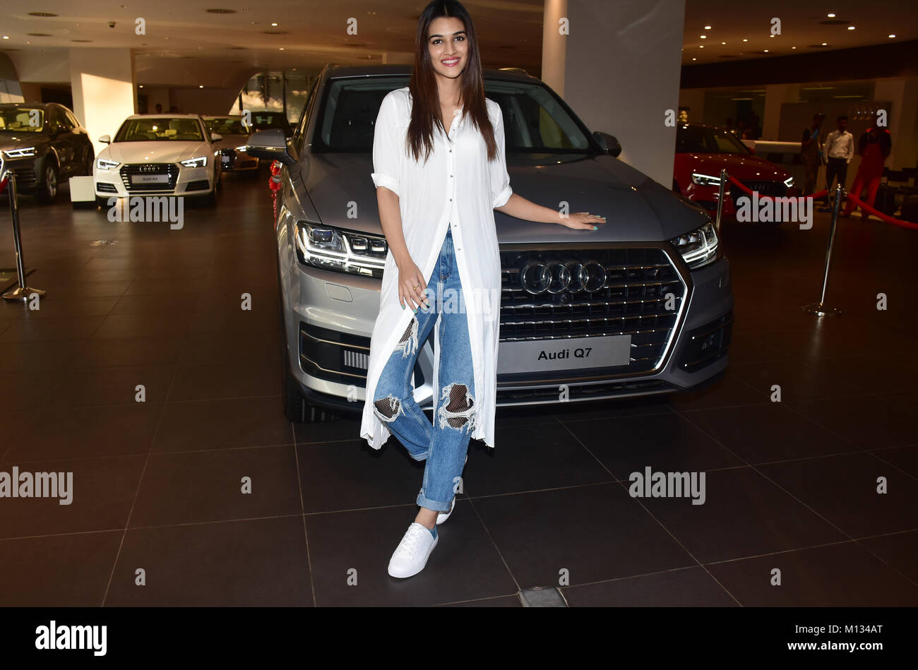 Kriti sanon hi-res stock photography and images - Alamy