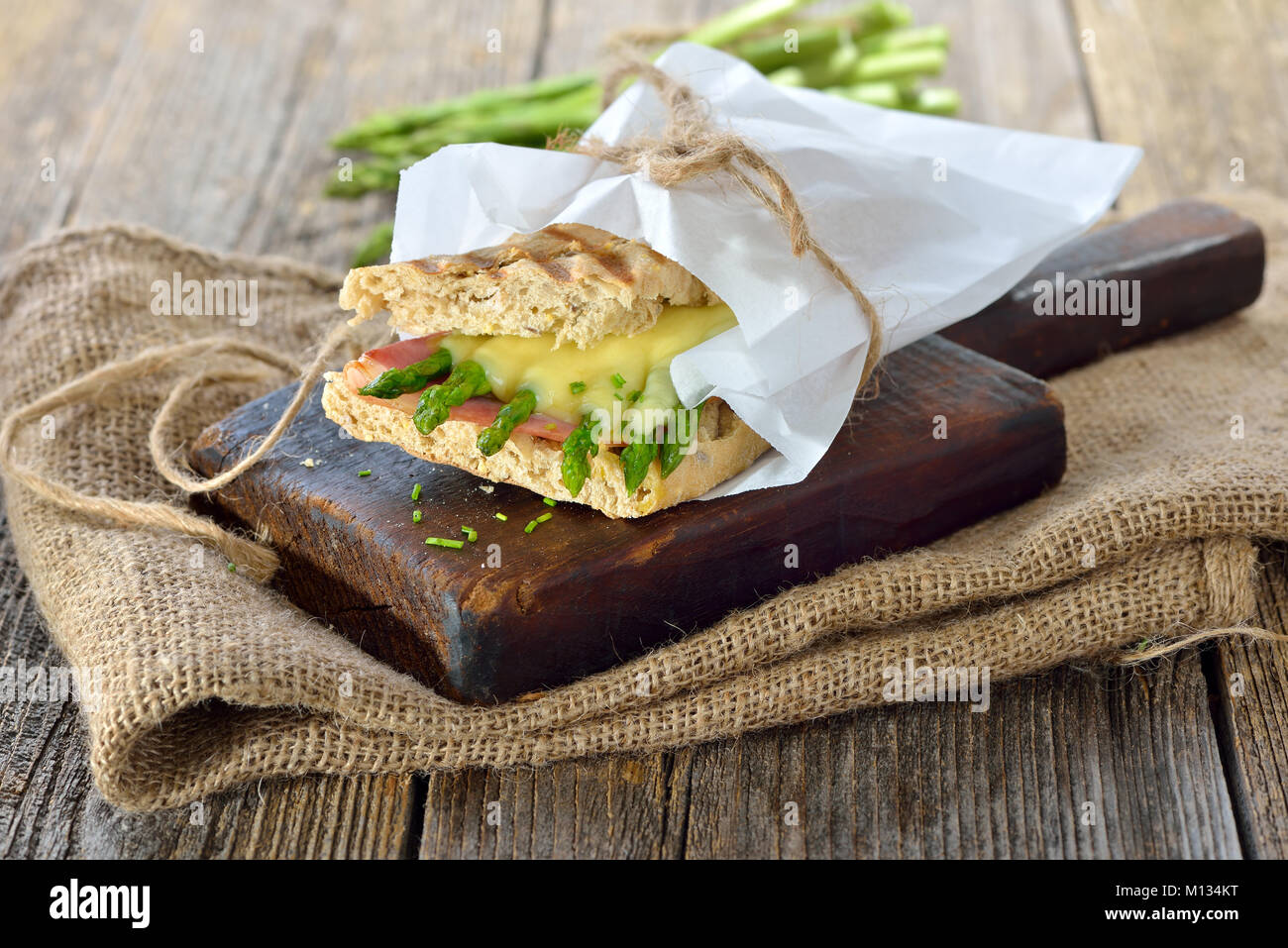 Brown sandwich bag hi-res stock photography and images - Alamy