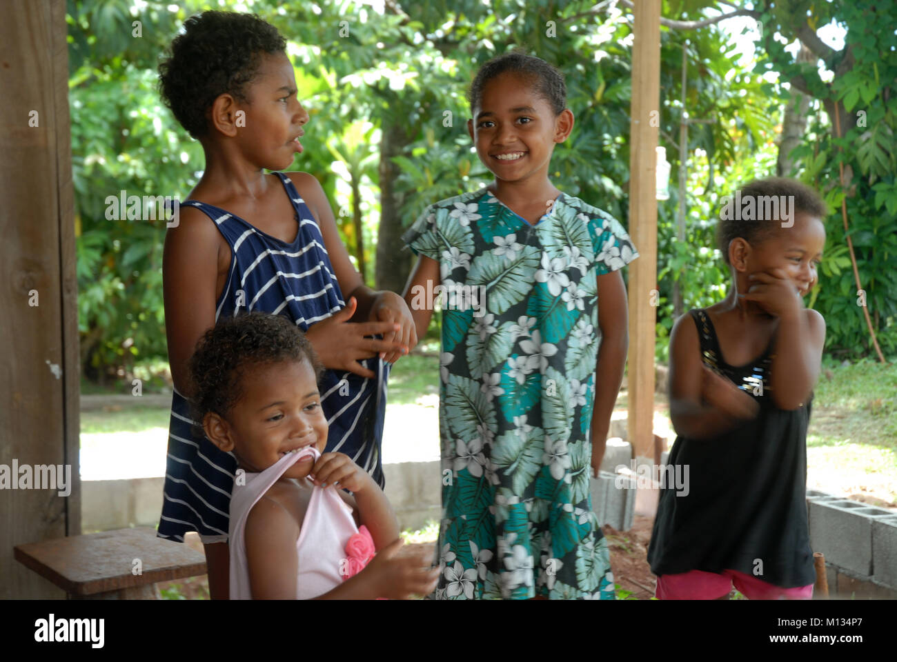Fijians fijian girls fijian girls hi-res stock photography and images ...