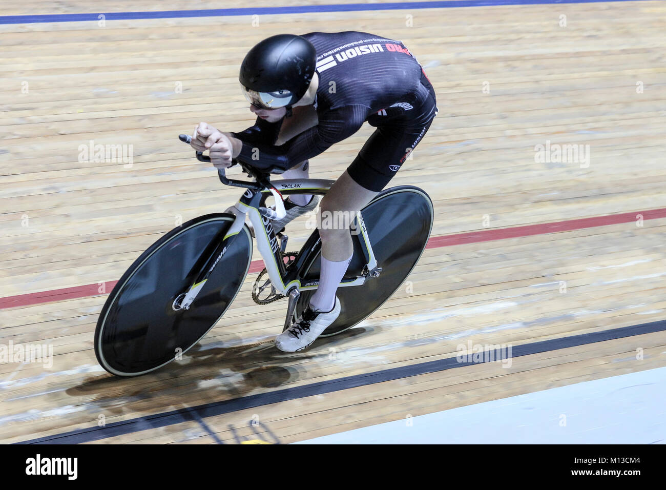 Manchester, UK. 26th Jan, 2018. Alex MacRae competes in the men's ...