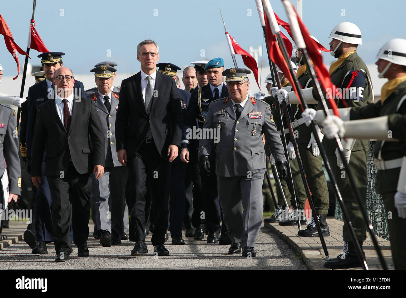 Portuguese armed forces hi-res stock photography and images - Alamy
