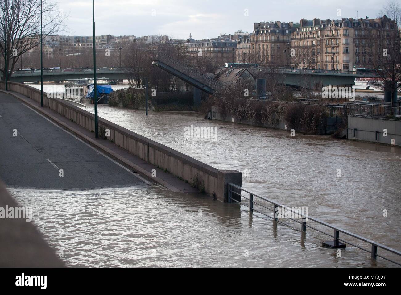 Paris, France. 26th Jan, 2018. Flood in Paris, The Seine River ...