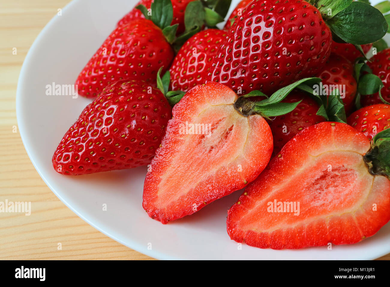 Strawberry sections hi-res stock photography and images - Alamy