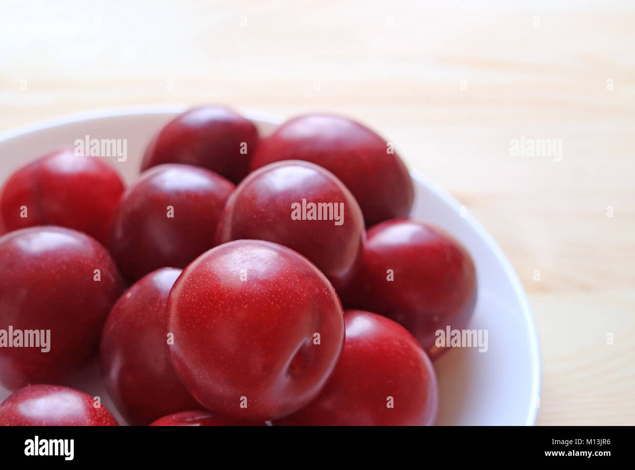 Pile raw ruby red hi-res stock photography and images - Alamy