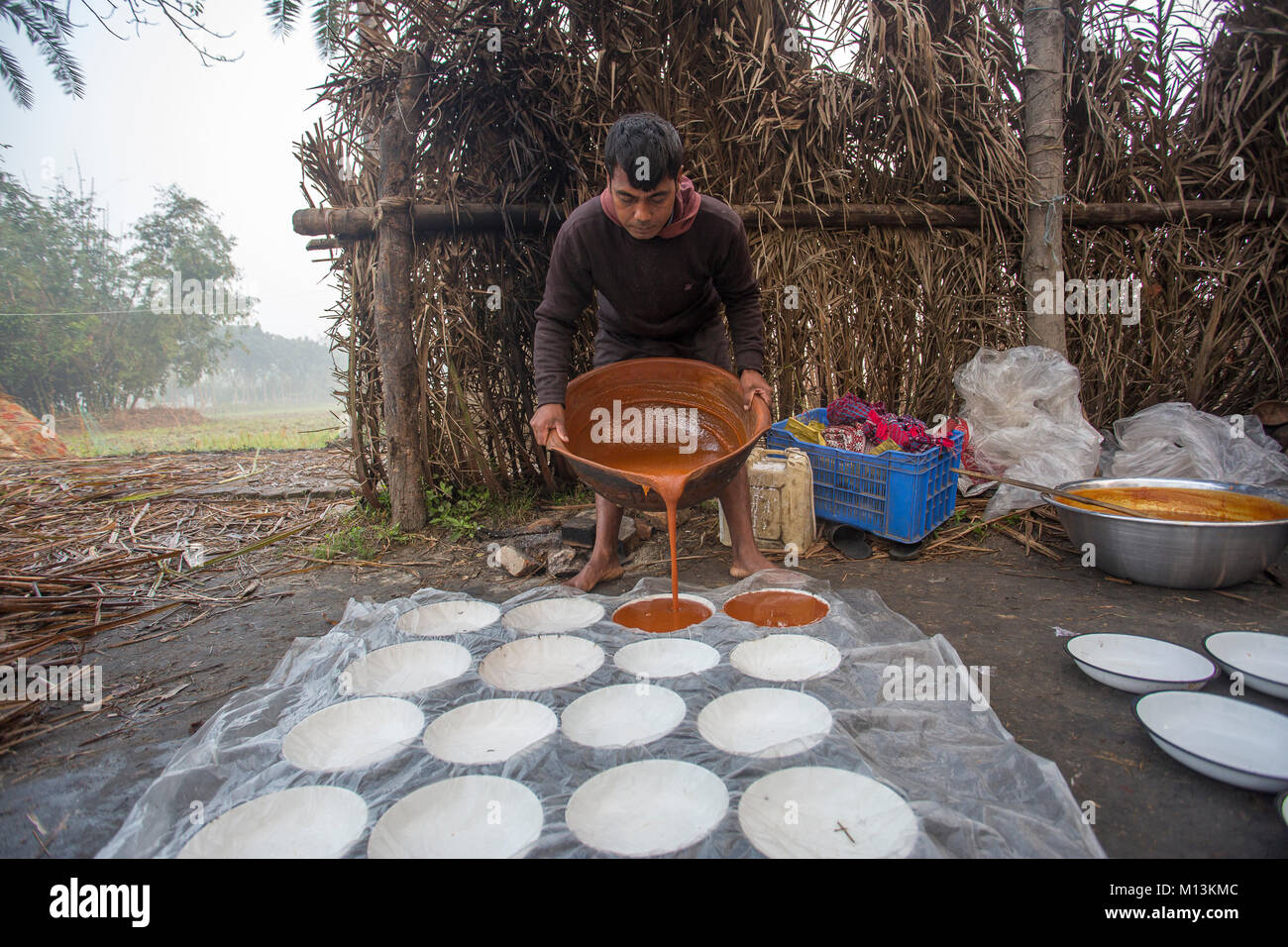 Date Palm juice gud(Jaggery) is made of sweet juice extracted from the ...