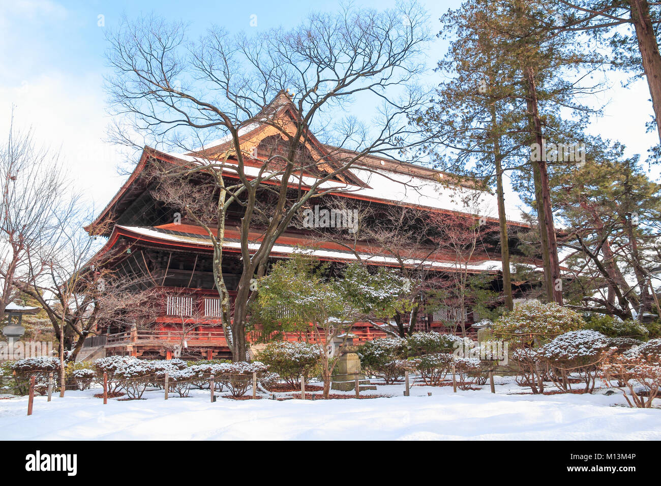 A view of Zenko-ji temple and snowy rear garden Nagano, Japan Stock ...