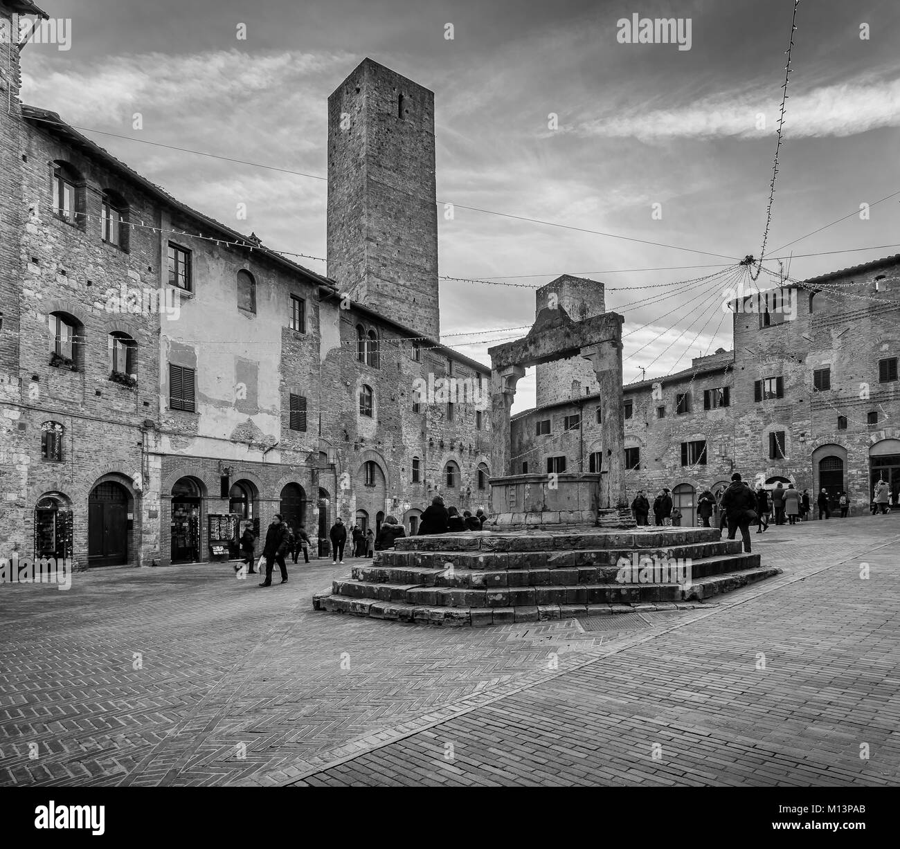 Decorations famous Black and White Stock Photos & Images - Alamy