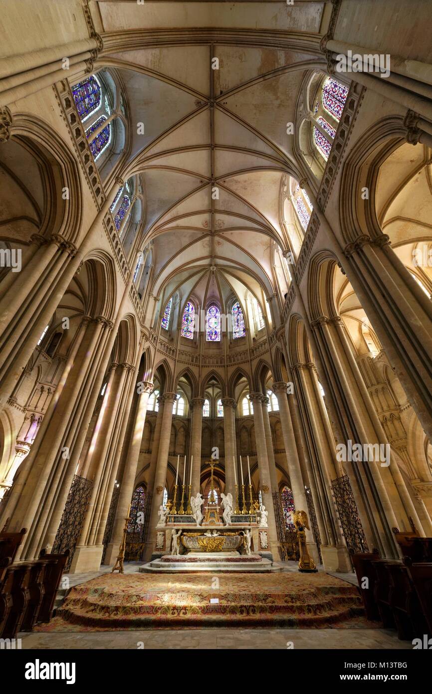 France, Manche, Cotentin Peninsula, Coutances, Notre Dame de Coutances ...