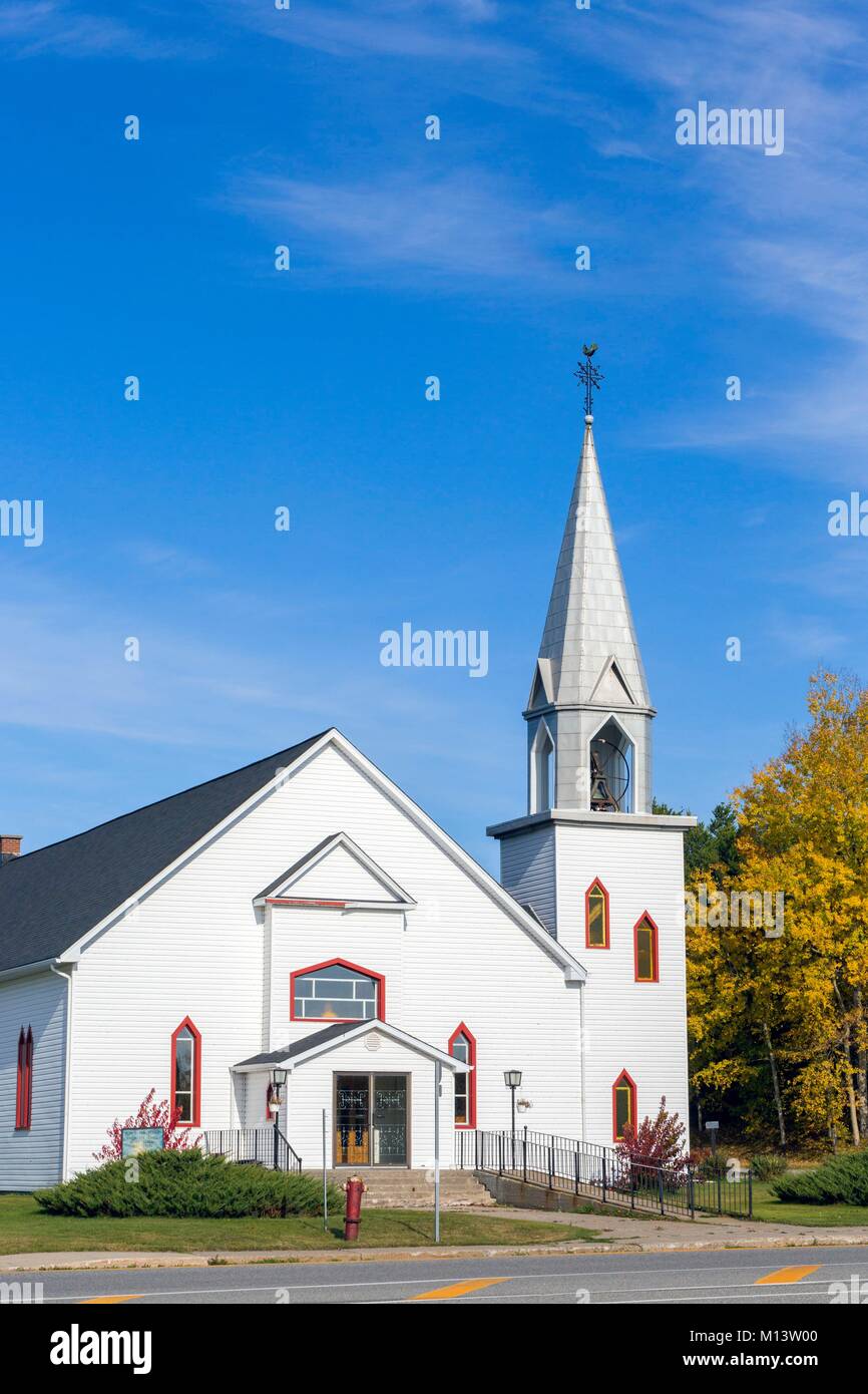 Abitibi hi-res stock photography and images - Alamy