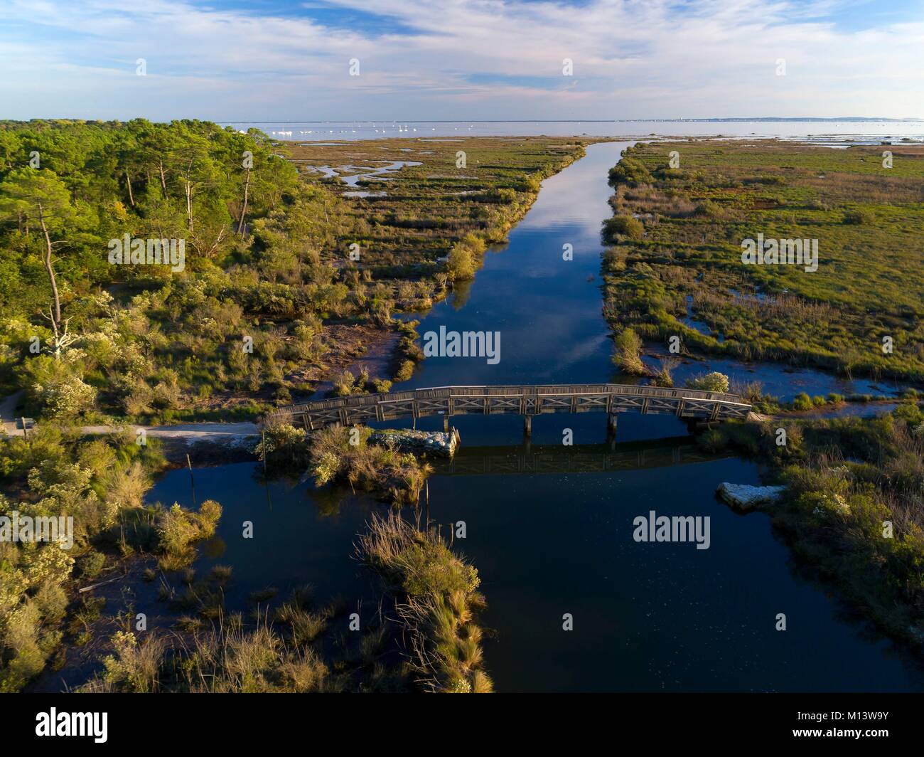 Ares Gironde Stock Photos & Ares Gironde Stock Images - Alamy