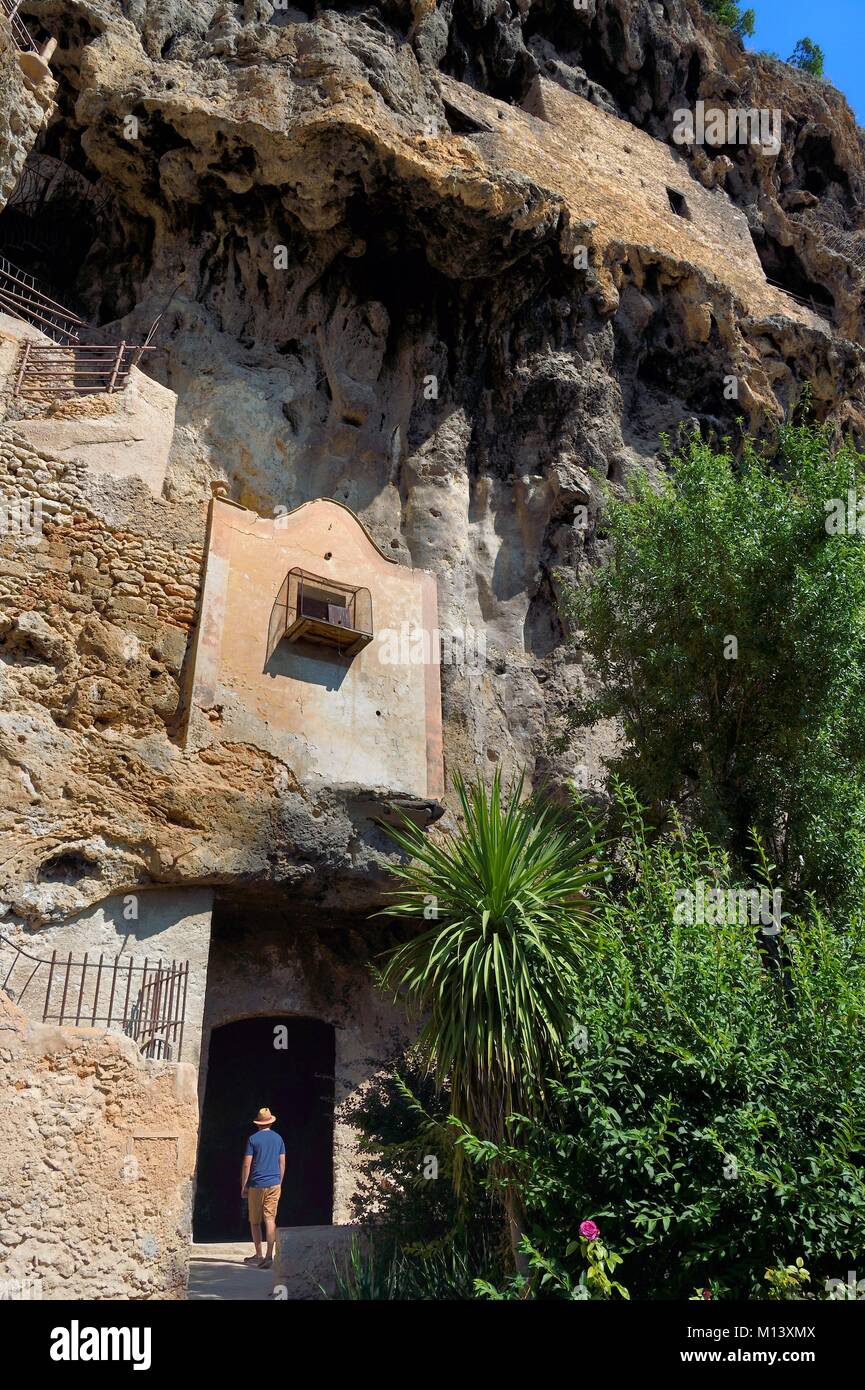 Troglodyte Cave France High Resolution Stock Photography and Images - Alamy