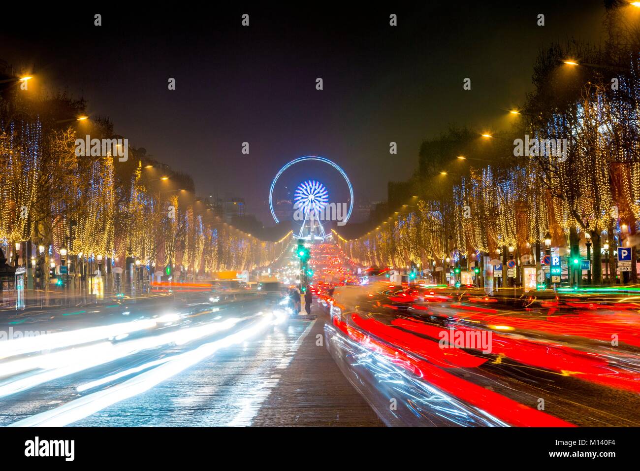 France, Paris, the Champs Elysees and the Grande Roue during the ...