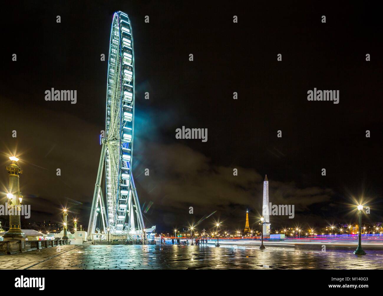 France, Paris, Place de la Concorde, Grande Roue and Obelisque during ...