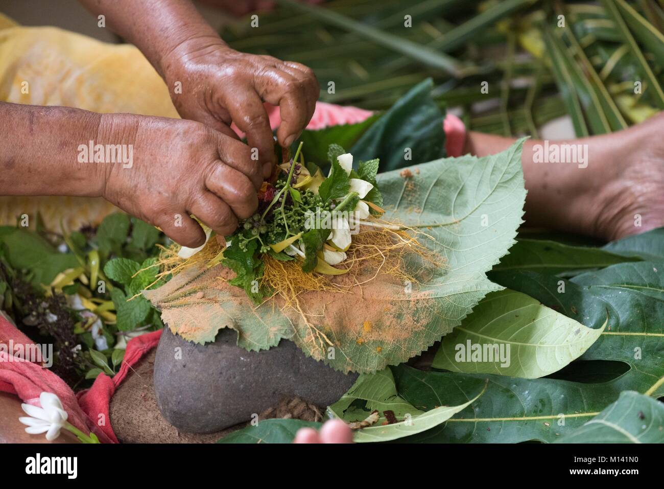 Omoa fatu hiva marquesas islands hi-res stock photography and images ...