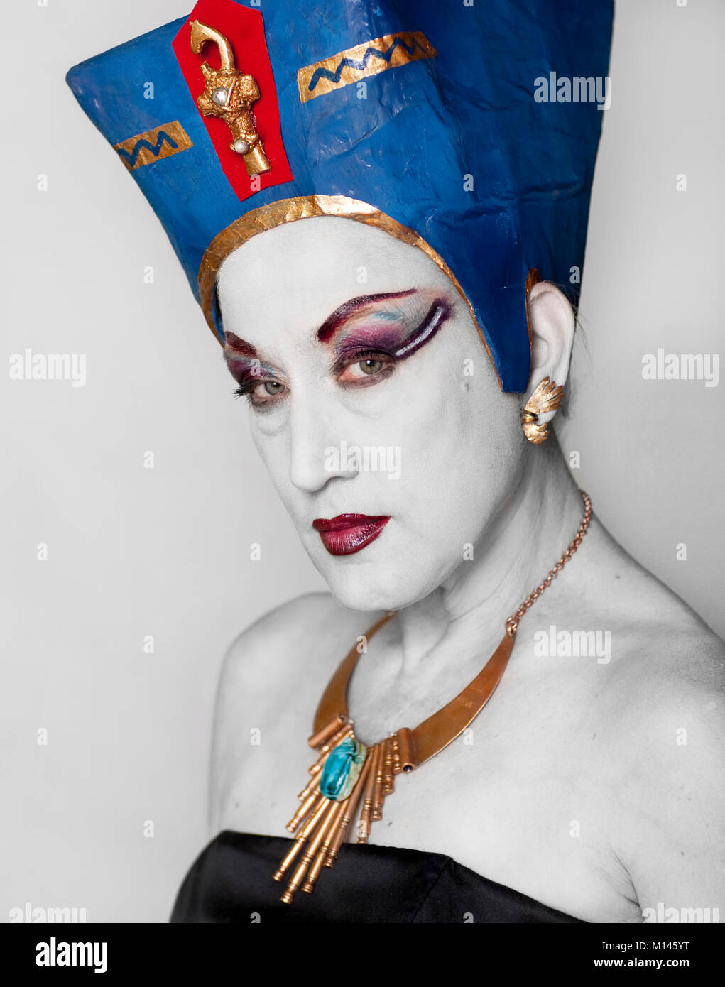 Rendition of Meret, the ancient Egyptian goddess of singing, dancing ...