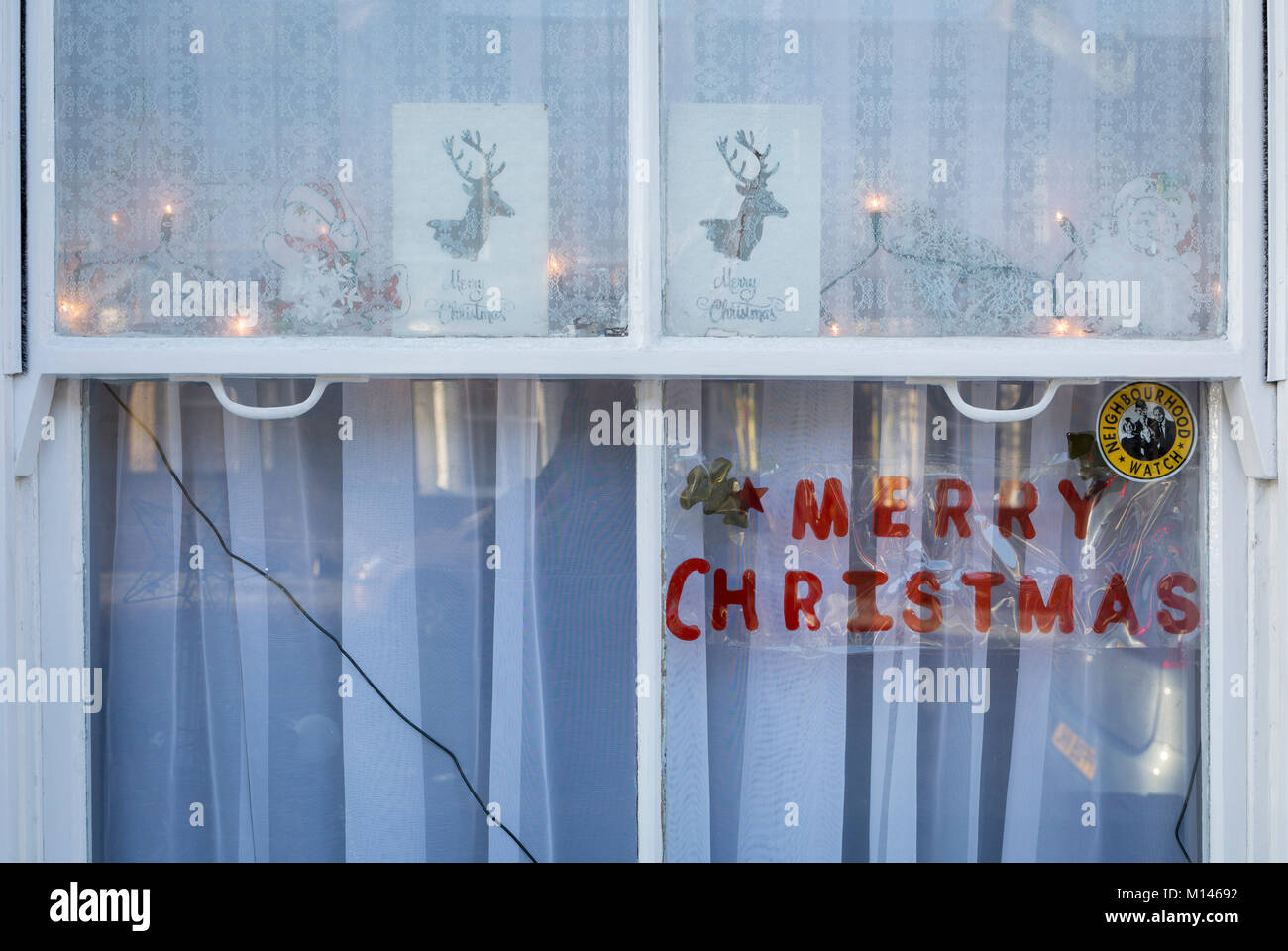 Sash window curtains hi-res stock photography and images - Alamy