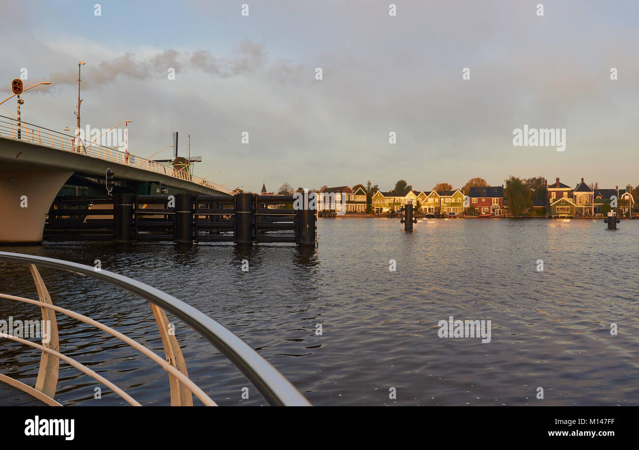 Julianabrug hi-res stock photography and images - Alamy