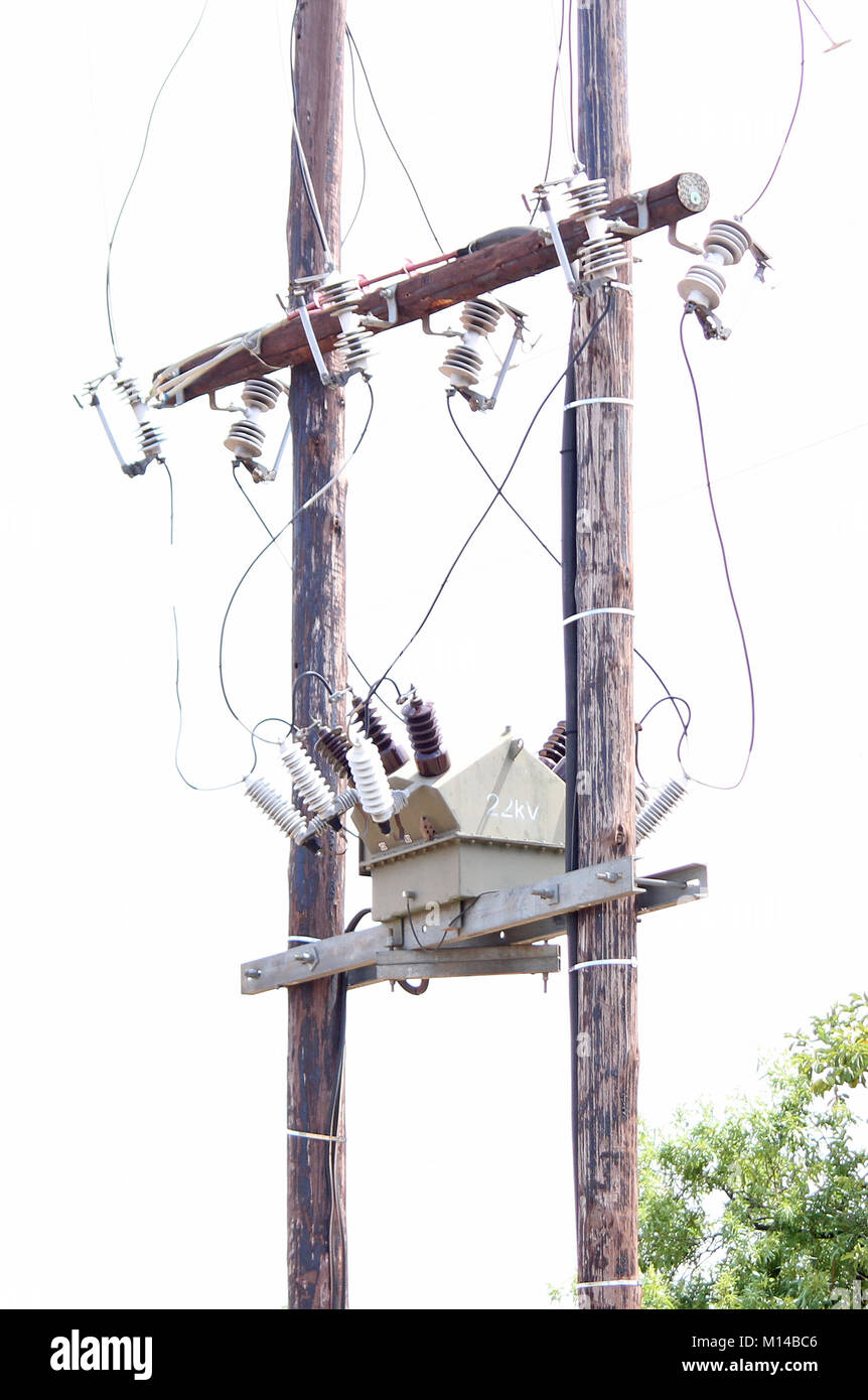 Electricity pylons africa hi-res stock photography and images - Alamy
