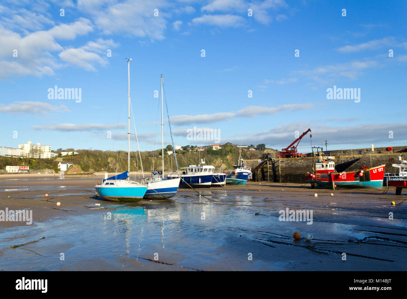 Tenby fishing boat harbour hi-res stock photography and images - Alamy