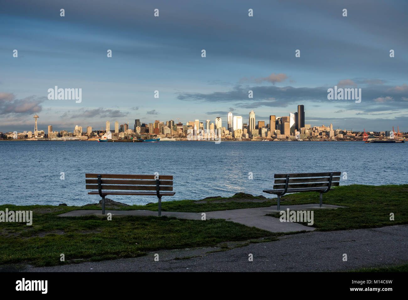 A view the Seattle skyline from across Elliott Bay Stock Photo - Alamy