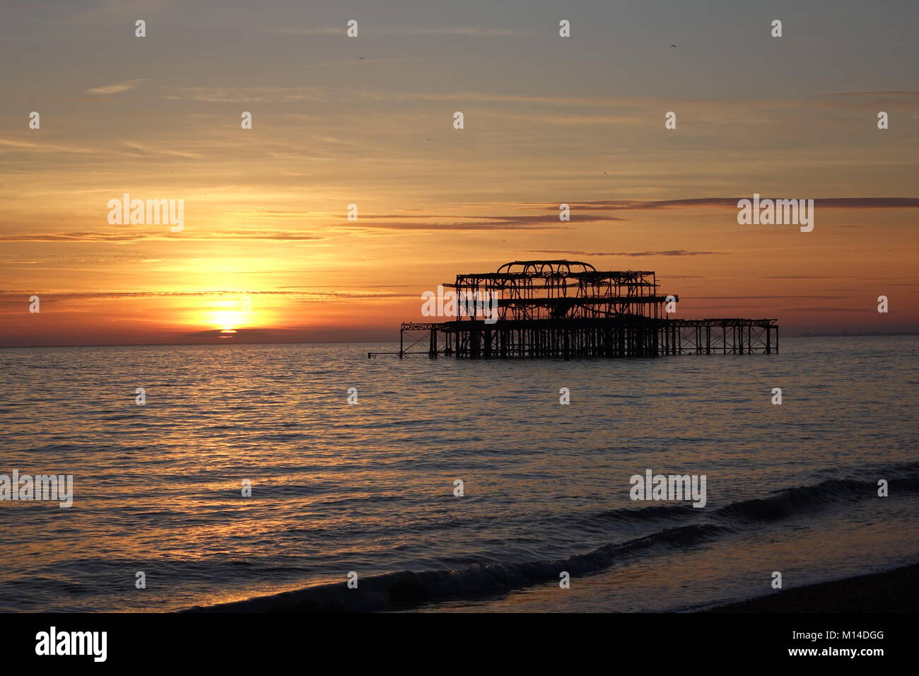 Burnt cage hi-res stock photography and images - Alamy