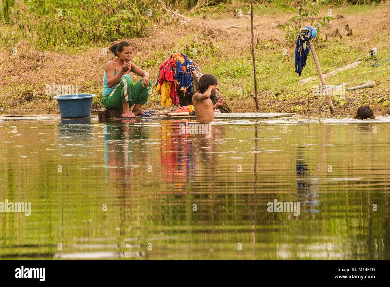 Colombia indigenous people hi-res stock photography and images - Alamy