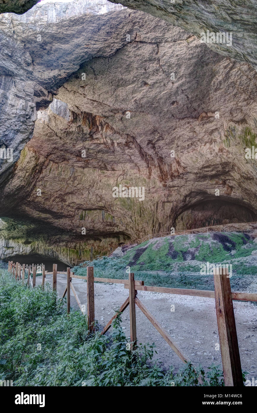 Caveology hi-res stock photography and images - Alamy