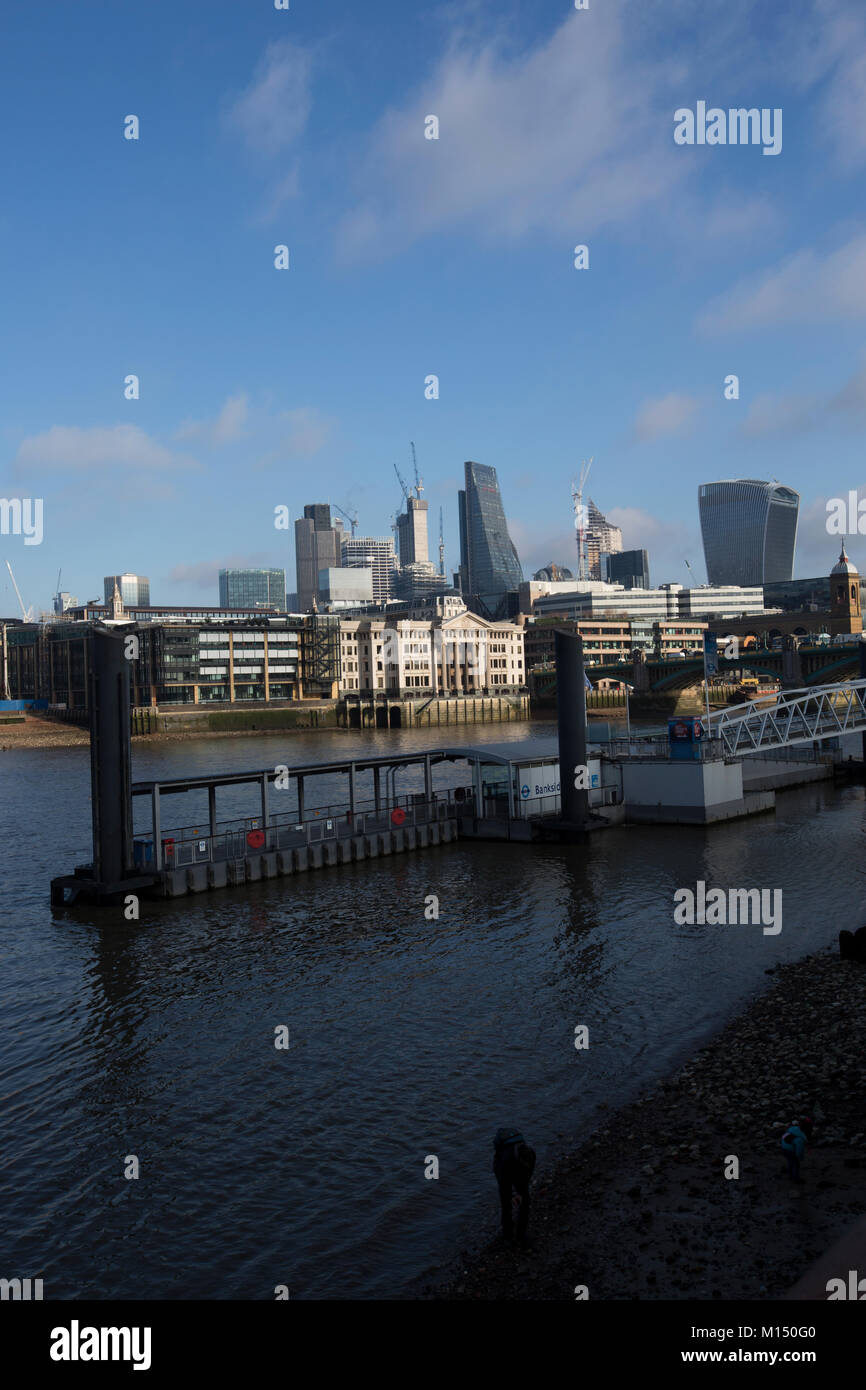 River thames panoramic hi-res stock photography and images - Alamy