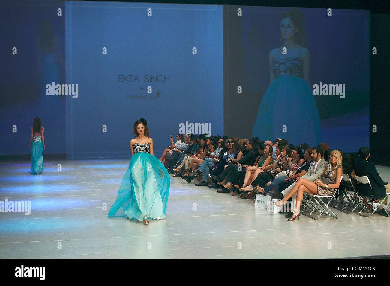 Spectator model hi-res stock photography and images - Alamy