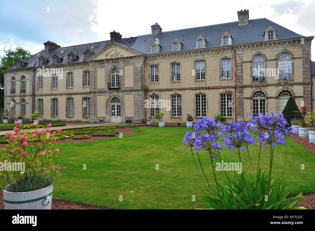 Valognes hi-res stock photography and images - Alamy