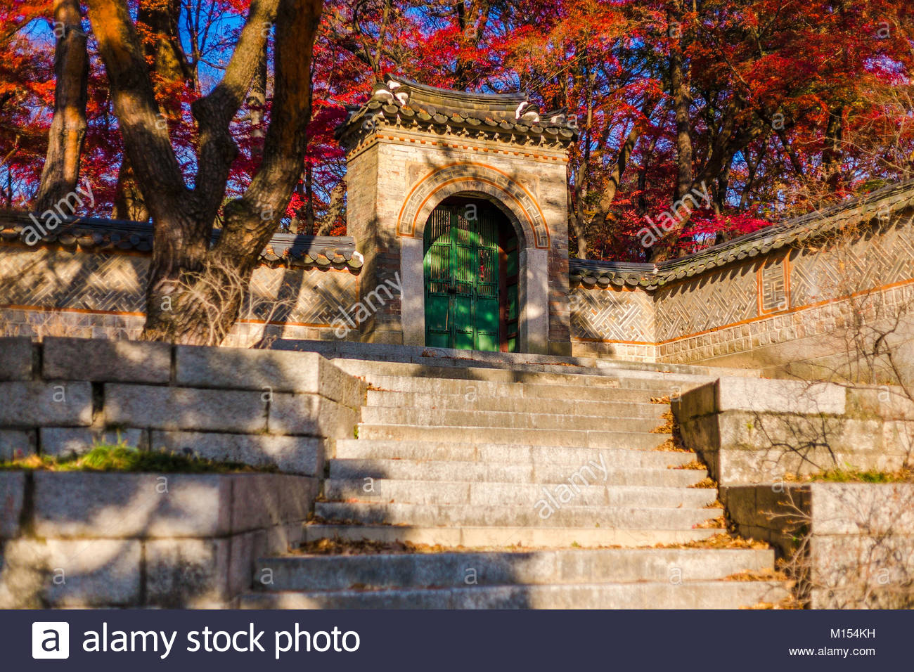 Secret Gate Stock Photos & Secret Gate Stock Images - Alamy