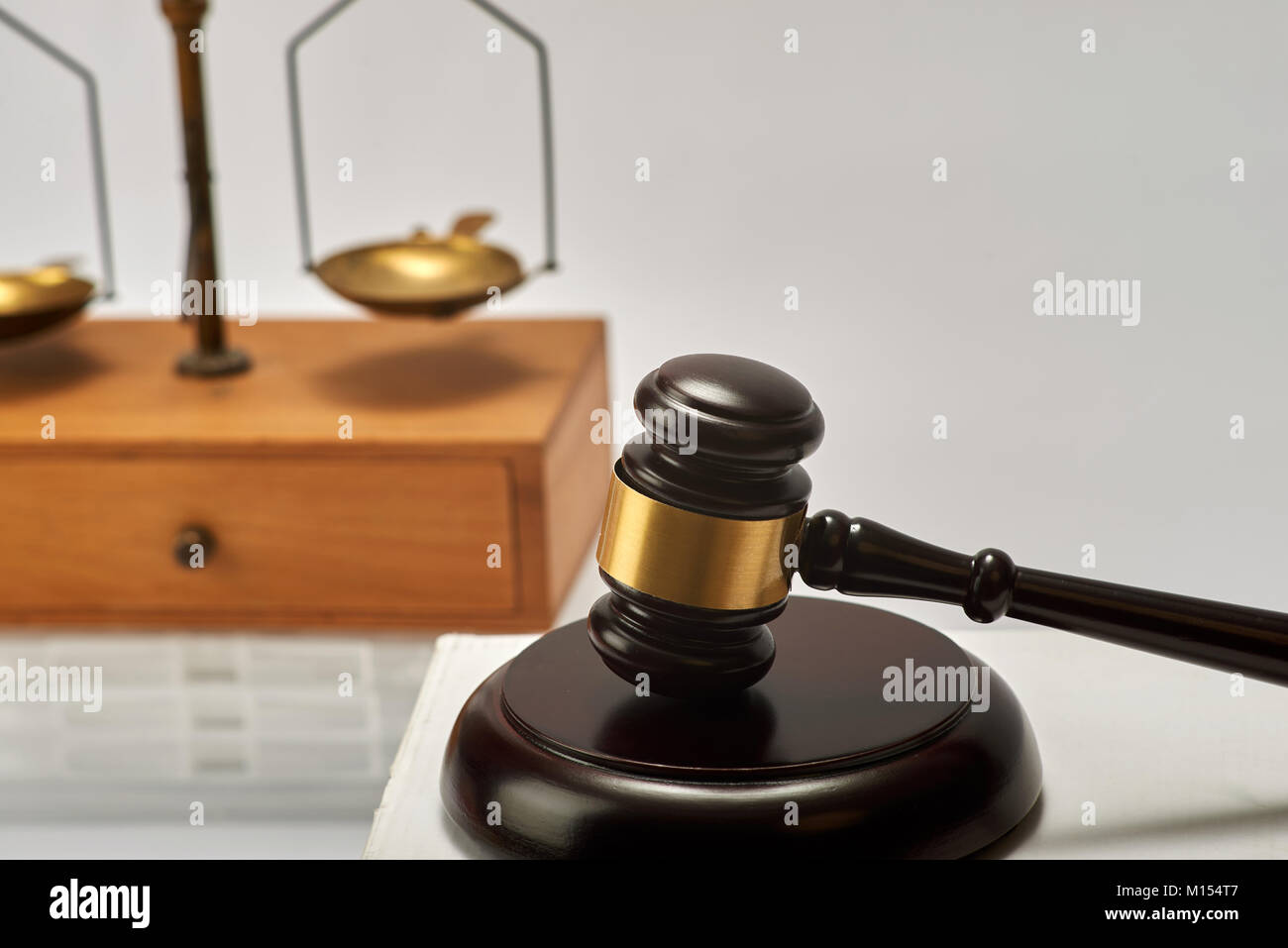 Judge gavel and justice scale Stock Photo - Alamy