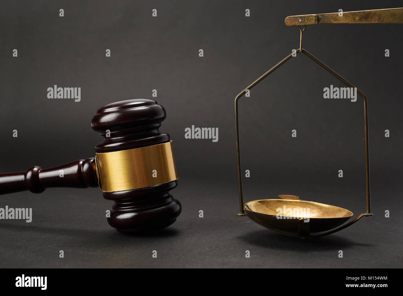 Judge gavel and justice scale Stock Photo - Alamy