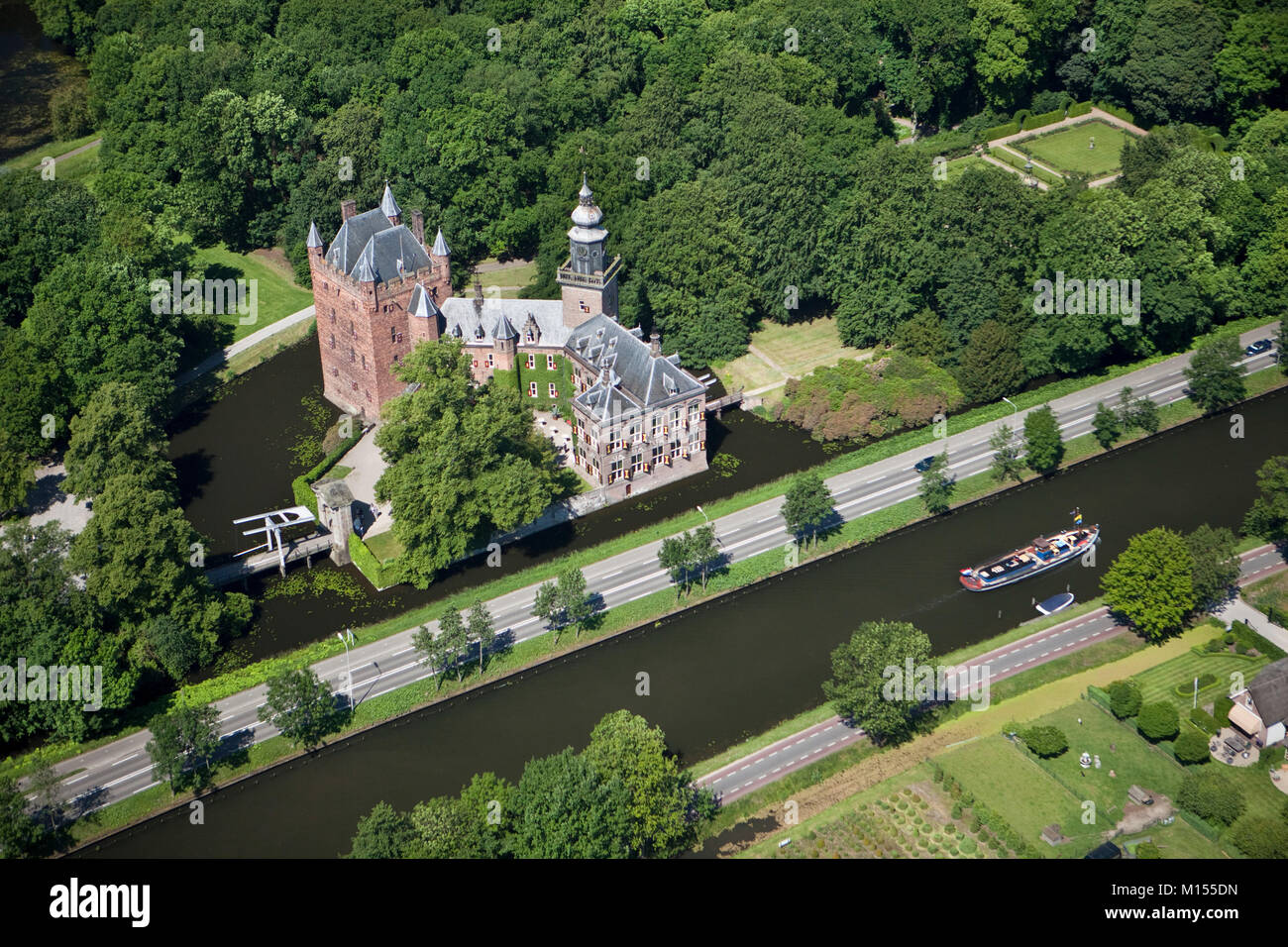Netherlands, Breukelen, Castle Nyenrode (formerly called Nijenrode ...